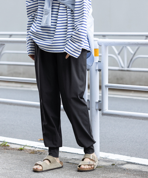 FRAMeWORK（フレームワーク）の「リサイクルナイロンJOGパンツ（その他パンツ）」 - WEAR
