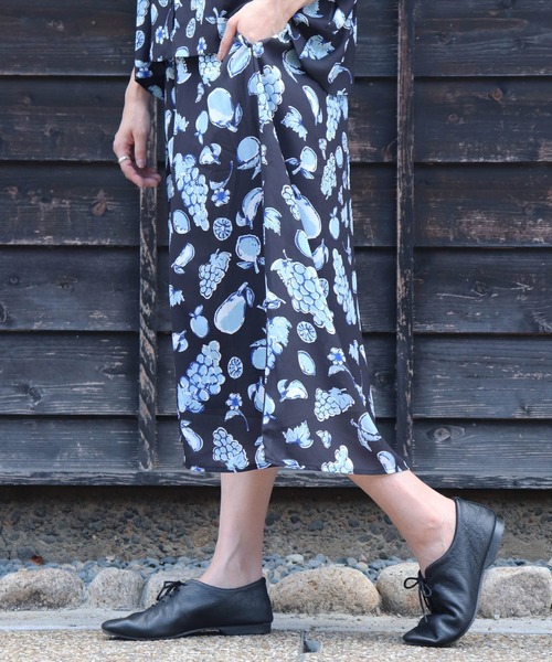 BARNDOOR（バーンドア）の「【BARNDOOR】北欧風 フルーツ プリント スカート(BD)（スカート）」 - WEAR