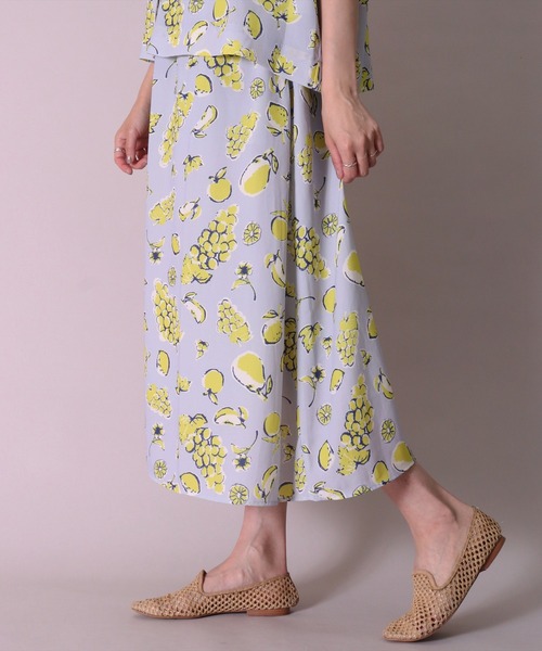 BARNDOOR（バーンドア）の「【BARNDOOR】北欧風 フルーツ プリント スカート(BD)（スカート）」 - WEAR