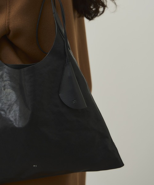 PFT】Triangle Bag（ショルダーバッグ）｜ADAM ET ROPE'（アダムエロペ