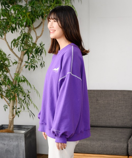 INTER FACTORY（インターファクトリー）の「もちょぺ - 配色刺繍スウェット made in INTER FACTORY（Tシャツ ...