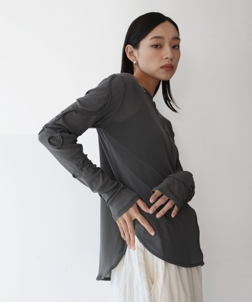hellam（へラム）の「コード刺繍スリーブシアートップス（Tシャツ/カットソー）」 - WEAR
