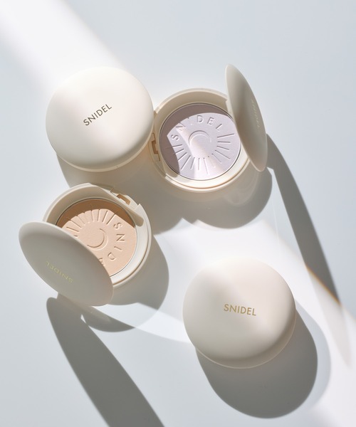 SNIDEL BEAUTY（スナイデル ビューティ）の「SNIDEL BEAUTY / ブライトニング UV パウダー 00～01（フェイスパウダー）」 - WEAR