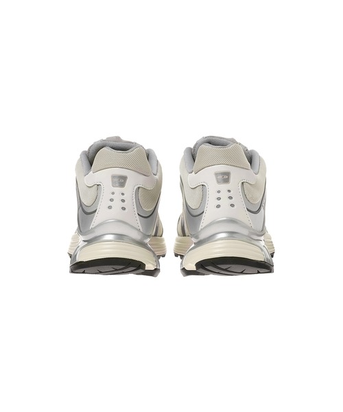 SALOMON（サロモン）の「Salomon XT-WHISPER L47801400（スニーカー）」 - WEAR