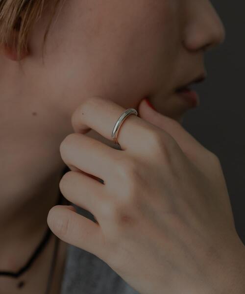 SMELLY（スメリー）の「SMELLY so’ overlap curve ring（リング）」 - WEAR