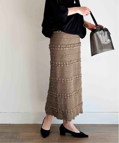 PICCIN（ピッチン）の「【WEB限定】膨れシャーリングバックジップスカート（スカート）」 - WEAR