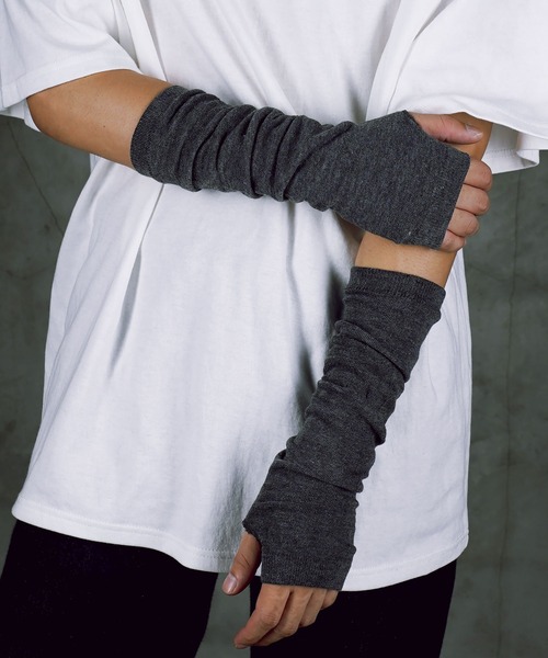 G.O.C（ジーオーシー）の「ニットアームウォーマー（その他）」 - WEAR