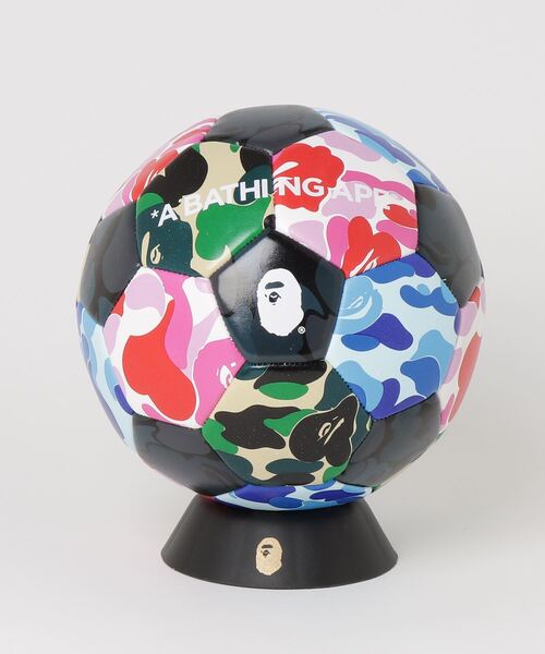 ABC CAMO SOCCER BALL M（スポーツグッズ）｜A BATHING APE（アベイシングエイプ）のファッション通販 ...