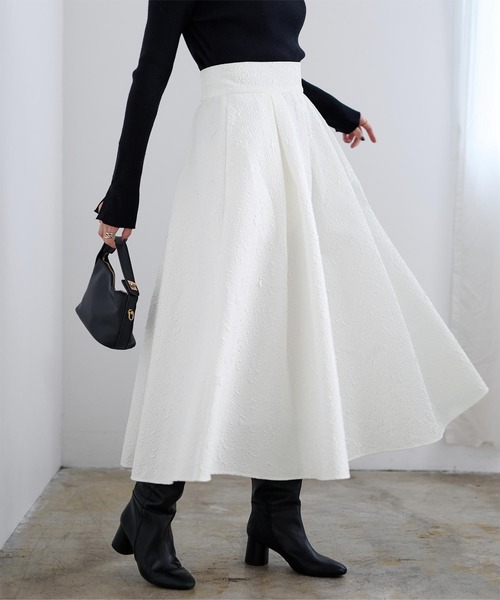 UR'S（ユアーズ）の「ふくれジャガードウエストタックフレアスカート（スカート）」 - WEAR