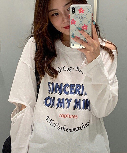 ALTROSE（アルトローズ）の「肩見せ ロンT カットプリント カットソー（Tシャツ/カットソー）」 - WEAR