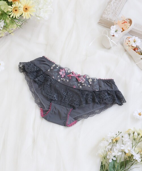 Risa Magli（リサマリ）の「シェンナ フレアショーツ（ショーツ）」 - WEAR