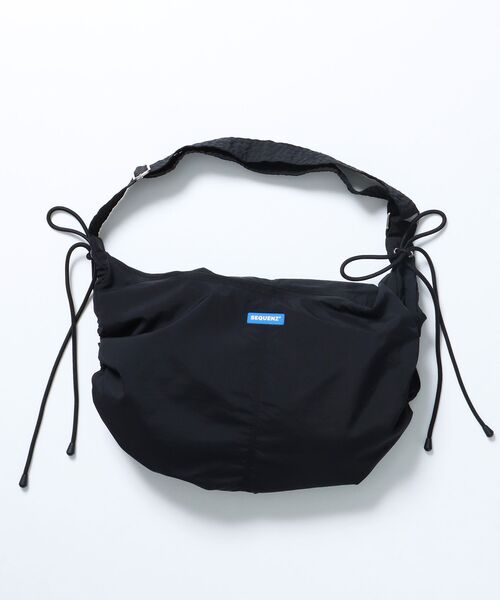 SEQUENZ（シークエンズ）の「＊新色追加【SEQUENZ（シークエンズ）】SHOULDER GATHER BAG / テック ショルダーバッグ 調節可能 ドローコード（ショルダーバッグ ...
