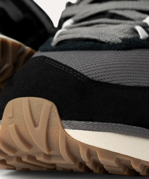 【UGG】RetroFi Low（スニーカー）｜UGG（アグ）のファッション通販 - ZOZOTOWN