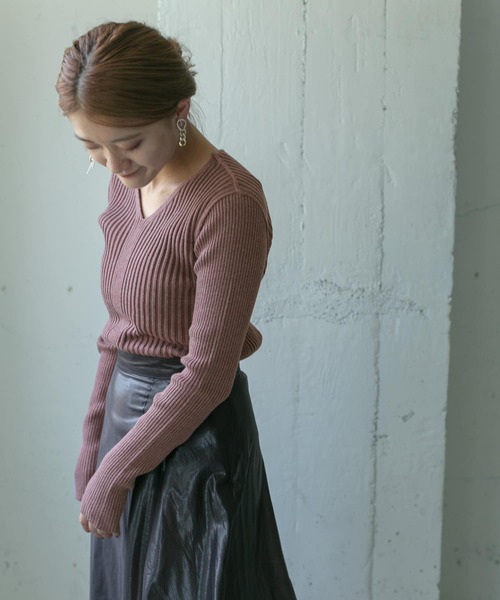 KBF（ケイビーエフ）の「illi ランダムRIB Vネックニット∴（ニット/セーター）」 - WEAR