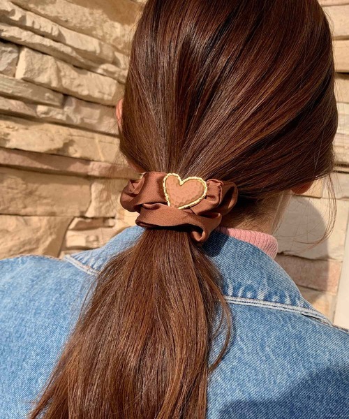 【セール】pur chouchou/サテン ハート シュシュ P4173（バレッタ/ヘアクリップ）｜VIBGYOR（ヴィブジョー）の ...