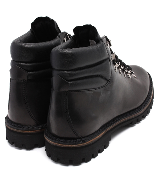 International Gallery BEAMS（インターナショナルギャラリービームス）の「CEBO / CLIMBING BOOTS ...