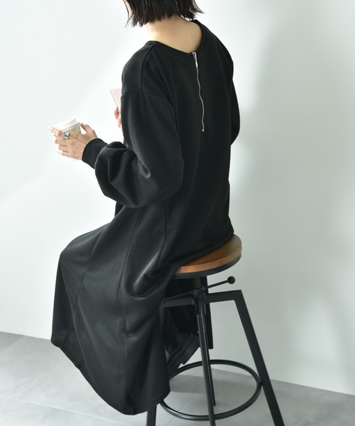 INTERPLANET（インタープラネット）の「ポンチ前後2WAYハーフZIPデザインワンピース（ワンピース）」 - WEAR