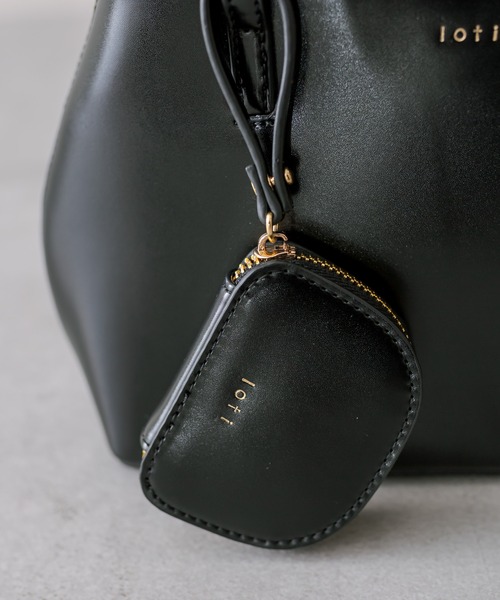 loti（ロティ）の「【2色展開】loti ポーチ付きハンドバッグ（ハンドバッグ）」 - WEAR