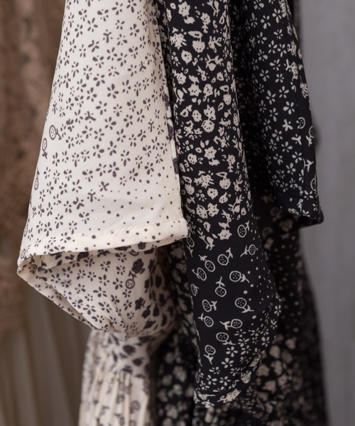 Libby&Rose（リビーアンドローズ）の「花柄カシュクールワンピース（ワンピース）」 - WEAR