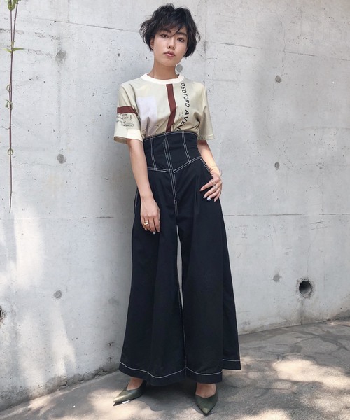 Ameri（アメリ）の「SCARLET ART TEE（Tシャツ/カットソー）」 - WEAR