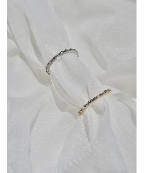 swane（スワネ）の「slim sparkle ring（ピアス（両耳用））」 - WEAR