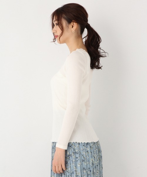 GLOBAL WORK（グローバルワーク）の「BEAUTEEシームレスV長袖/863723（Tシャツ/カットソー）」 - WEAR