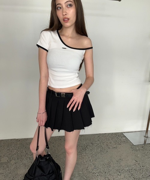 BLONDEY（ブロンディ）の「アシンメトリートップス（Tシャツ/カットソー）」 - WEAR