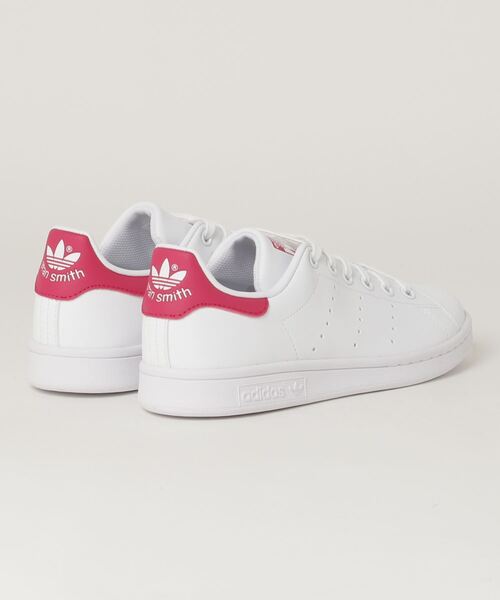 adidas（アディダス）の「adidas STAN SMITH J FX7522（スニーカー）」 - WEAR