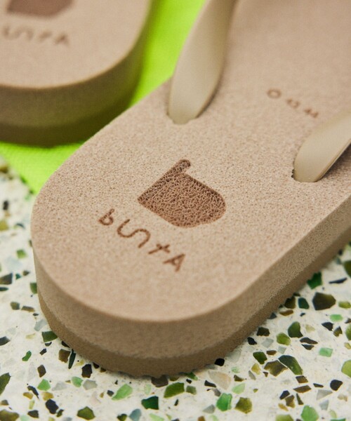 FREAK'S STORE（フリークスストア）の「buntA/ブンタ b-sandal smooth（サンダル）」 - WEAR