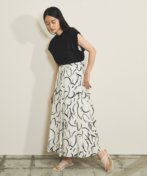 audrey and john wad（オードリーアンドジョンワッド）の「ブラッシュ