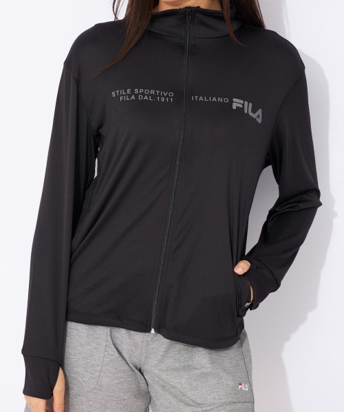 FILA（フィラ）の「【FILA】【耐塩素加工/紫外線対策/UVケア】スムースロゴUVウェア（ラッシュガード）」 - WEAR