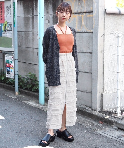 tiptop（ティップトップ）の「[WEB限定Sサイズあり]ダブルジップふくれジャガード前後2wayナロースカート（スカート）」 - WEAR