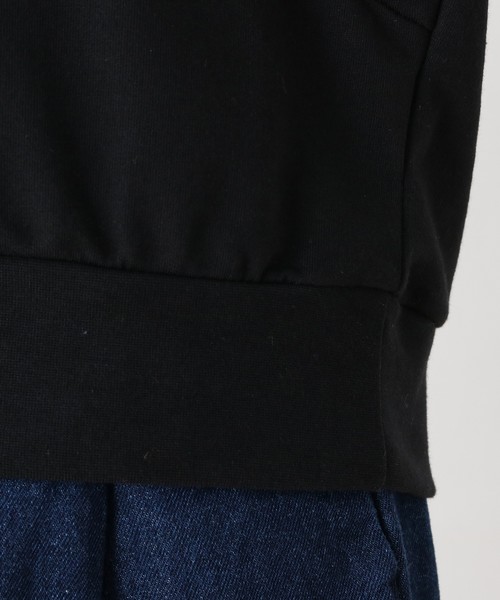 OZOC（オゾック）の「 リメイクロゴ 裏毛スウェットプルオーバー（スウェット）」 - WEAR