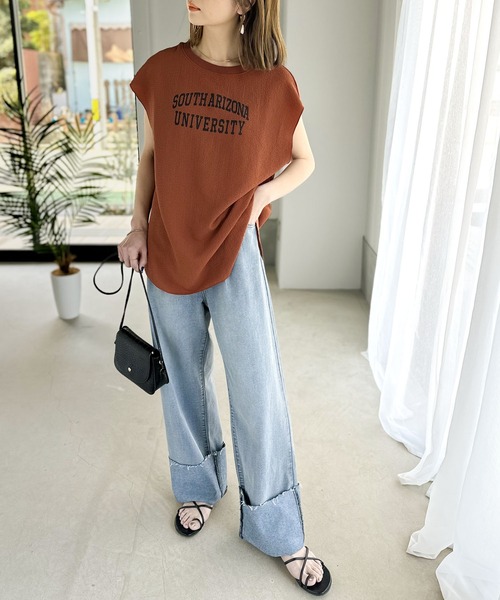 Java（ジャバ）の「《JaVa ジャバコラボ》上品ヴィンテージ。フレンチスリーブプリントカットソー（Tシャツ/カットソー）」 - WEAR