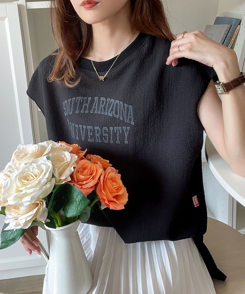 Java（ジャバ）の「《JaVa ジャバコラボ》上品ヴィンテージ。フレンチスリーブプリントカットソー（Tシャツ/カットソー）」 - WEAR