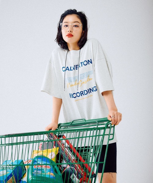 LEPSIM（レプシィム）の「BIGプリントチュニック 490451（Tシャツ/カットソー）」 - WEAR