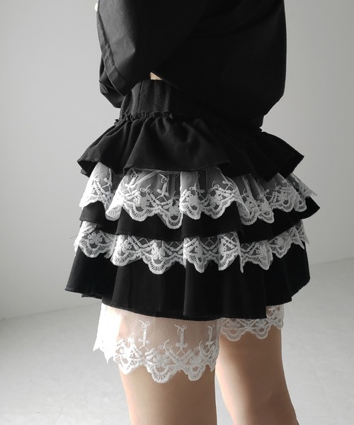2color 】レースドッキングボリュームフリルミニスカパン ／ lace docking volume frill mini skirt ...