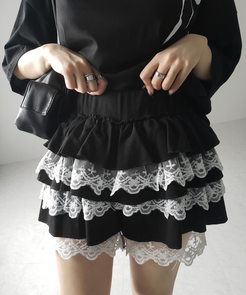 2color 】レースドッキングボリュームフリルミニスカパン ／ lace docking volume frill mini skirt ...