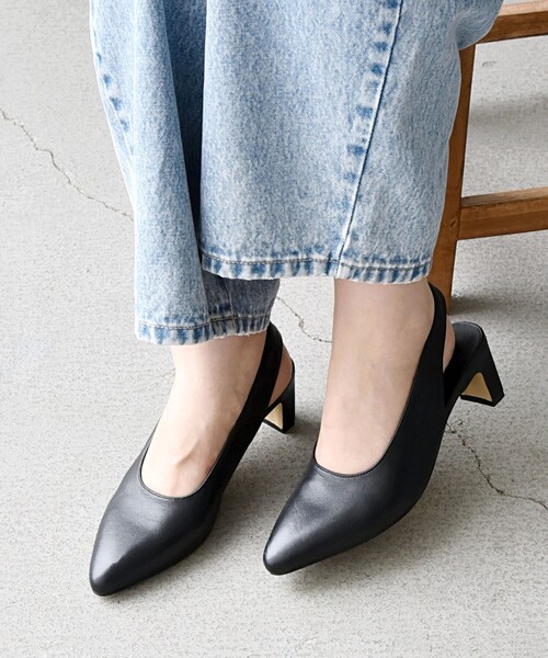 REMME（レメ）の「REMME: バック ストラップ ヒール パンプス（パンプス）」 - WEAR