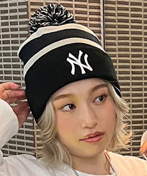 47（フォーティセブン）の「【47/フォーティーセブン】チームロゴ ポンポン付きニットキャップ（ニットキャップ/ビーニー）」 - WEAR