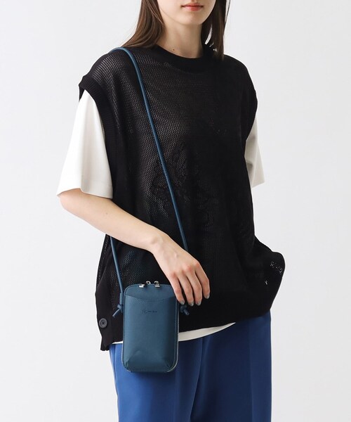 tk.TAKEO KIKUCHI（ティーケータケオキクチ）の「縦型ミニショルダーバッグ（ショルダーバッグ）」 - WEAR