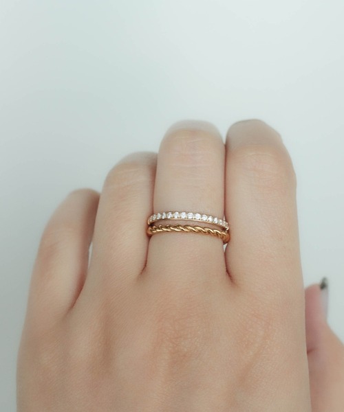 ebine（エビネ）の「金属アレルギー対応/Twist Half eternity Ring/ジルコニアリング（リング）」 - WEAR