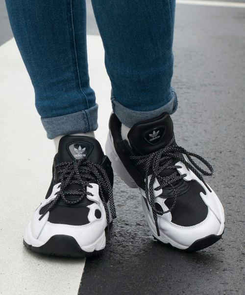adidas Originals（アディダスオリジナルス）の「adidas ファルコン トレイル[ADIDASFALCON TRAIL W ...