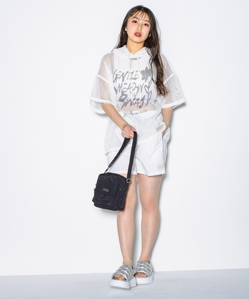 repipi armario（レピピ アルマリオ）の「メッシュロゴルーズフーディ（パーカー）」 - WEAR