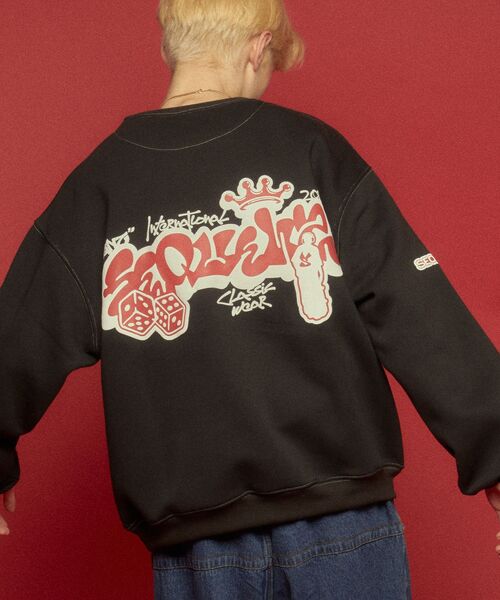 SEQUENZ（シークエンズ）の「【SEQUENZ（シークエンズ）】GRAFFITI C/N SWEAT / グラフィティ オーバーサイズ ヴィンテージライク ステッチ 裏起毛（スウェット ...