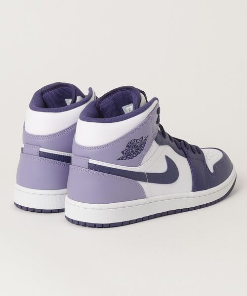 JORDAN BRAND（ジョーダンブランド）の「JORDAN BRAND AIR JORDAN 1 MID DQ8426-515（スニーカー ...