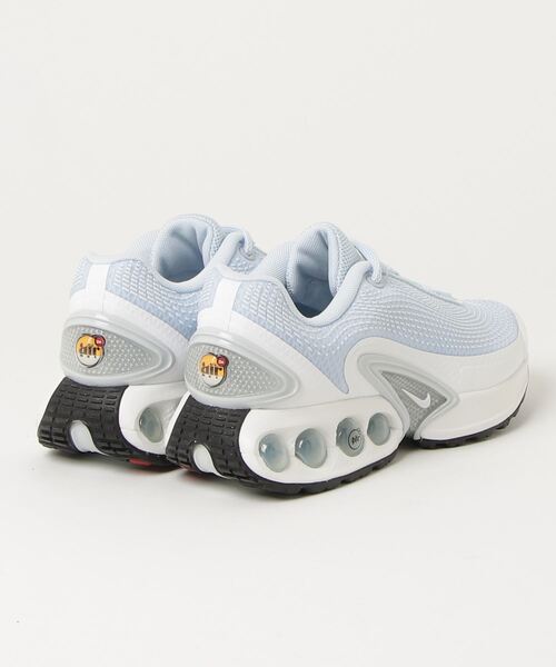 NIKE WMNS AIR MAX DN FJ3145-400（スニーカー）｜NIKE（ナイキ）のファッション通販 - ZOZOTOWN