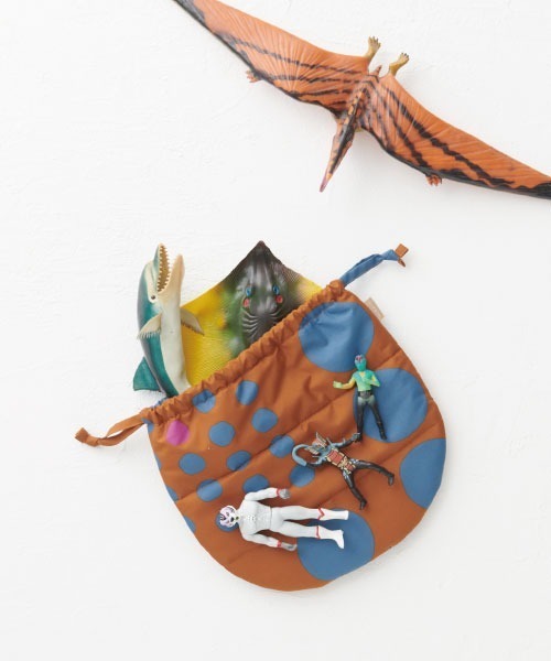 392 plusm（サンキューニプリュスエム）の「Quilting Circle Kinchaku - maru - 731872（ポーチ）」 - WEAR