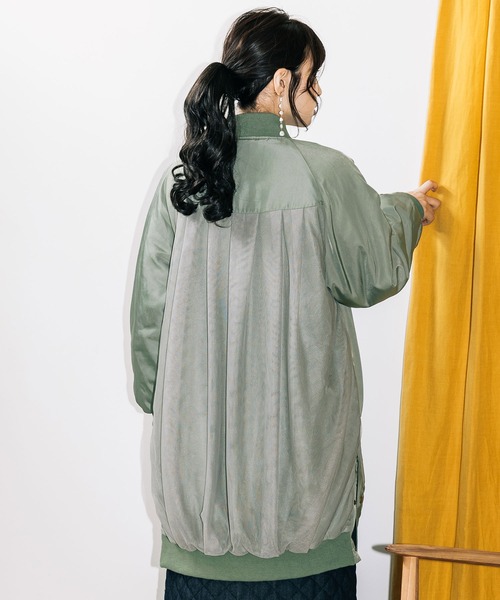 iS ScoLar（イズスカラー）の「523045：蝶花刺繍チュール重ねブルゾン（ワンピース）」 - WEAR