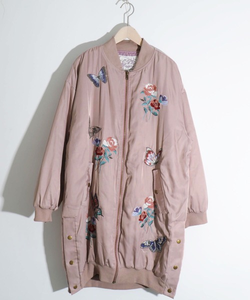 iS ScoLar（イズスカラー）の「523045：蝶花刺繍チュール重ねブルゾン（ワンピース）」 - WEAR